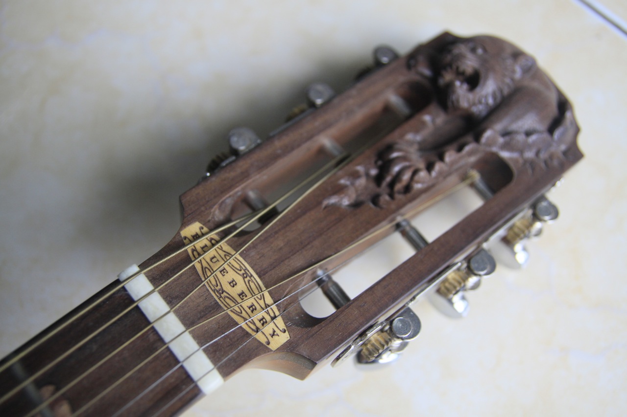 BlueBerry Gitar Berkelas Made in Bali – BaleBengong